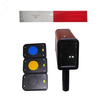 China 3500mAh Built-In Battery Sign Retroreflectometer With 8GB Data Storage Space for sale