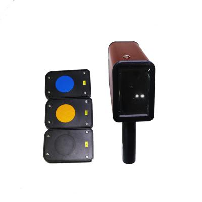 China 32mm Red Reflective Logo Retroreflectometer with 3500mAh Battery and DC 8.4V Charger for Traffic Sign Testing for sale