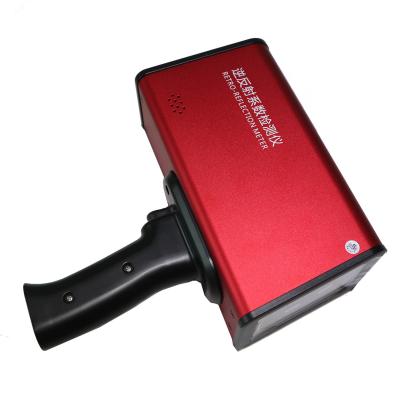 China Portable Retroreflectometer 2000mAh for Traffic Sign and Safety Garment Testing for sale
