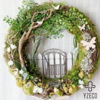 China Customized Size Natural Green Preserved Moss Garland Hanging Wreath for Home Decoration for sale