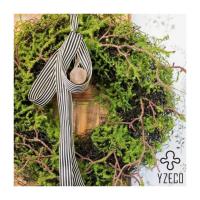 China 100% Natural Foam Lichen Moss Wreath Long Lasting and Odorless 3-5 Years Life Time for sale