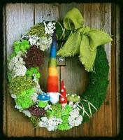 China 100% Natural Foam Lichen Moss Wreath Long Lasting and Odorless 3-5 Years Life Time for sale