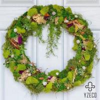 China Customized Size Artificial Moss Wreath for Garden Decoration Customization Supported for sale