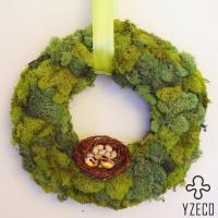 China Customized Colors Long Life Spliced Garland Moss Wreaths For Wedding Venue Decoration for sale