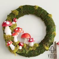 China Customized Colors Long Life Spliced Garland Moss Wreaths For Wedding Venue Decoration for sale