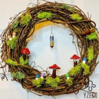 China Hotel and Restaurant Decor Autumn Luxury Moss Wreath with 100% Real Preserved Moss for sale