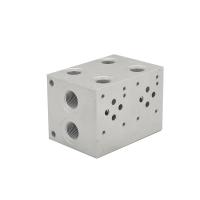 China Precision CNC Aluminum Alloy Stainless Steel Valve Block with Ce Tolerance /-0.05mm for sale