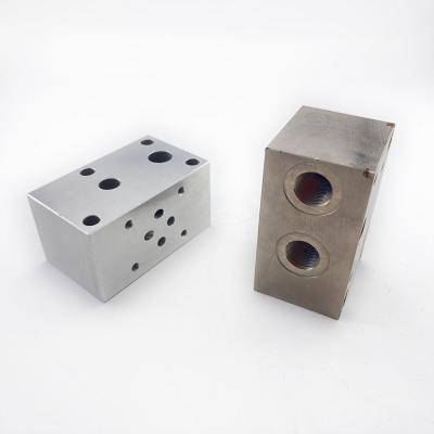 China RoHS Certified Aluminum Hydraulic Multiple Station Valve Block with Tolerance of /-0.005mm for sale