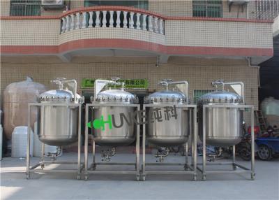 China Customized Capacity 50L-10000L Water Pressure Tank / SUS304 Round Shape Water Storage Tank With Wheel for sale