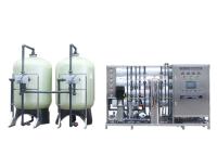 China 8m³ Mobile Water Desalination Plant Reverse Osmosis Plant / Industrial Water Purification Equipment for sale