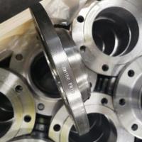China HANGXIN DIN Pipe Flange DN15-DN2000 Raised Face Weld Neck Flange for sale