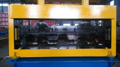 China Aluminum Galvanized Floor Deck Roll Forming Machine Width With Pre - Cutting for sale