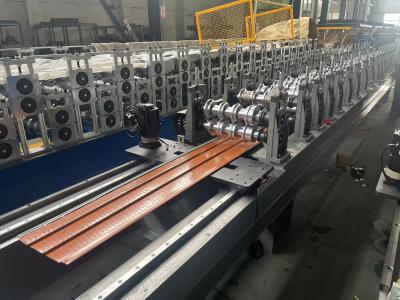 China Automatic Control And Shearing System Soffit Panel Rolling Forming Machine For Smooth Operation for sale