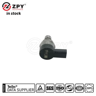 China ZPY 057130764H Fuel Pressure Regulator For Audi A6 C6 S6 A8 D3 Volkswagen Touareg for sale