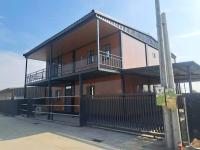 China Hotel Waterproof Modular Construction Site Container Villa Double Decker for sale