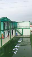 China Prefabricated Light Weight Container House Quick Installation Steel Structures Buildings for sale
