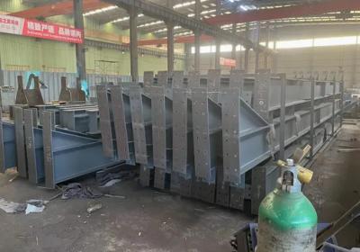 China 40 Feet Container Loading Portable Steel Structure Building Frame Fabrications for sale