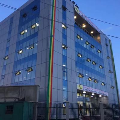 China New Design Economic Low Cost High Rise Modular Construction Metal Steel Prefabricated Commercial House Office for sale