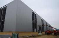 China Prefabricated Steel Structural Building and Steel Frame Building Applications in Multi-Field Construction, Industrial, Commercial, and Residential Sectors for sale