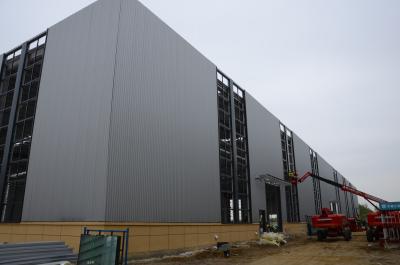 China Prefabricated Steel Structural Building and Steel Frame Building Applications in Multi-Field Construction, Industrial, Commercial, and Residential Sectors for sale