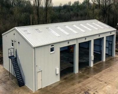 China Prefabricated Steel Structure Workshop with Large Span Q235B/Q355B Steel and ISO 9001 Certification for sale