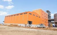 China Pre-Engineered Steel Building with 50 Years Lifespan, Up to 300 km/h Wind Load, and 30-60 Meters Maximum Span for sale