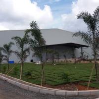China 30-60 Meters Maximum Span Steel Structure Building with SA 2.5 Shot Blasting Level and PU Insulated 100mm Roof Panel Metal Shed for sale