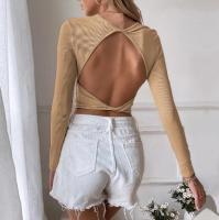 China Low Moq Clothing Manufacturer Women'S Sexy Backless Cropped Slim Fit Knit Long Sleeve Top for sale
