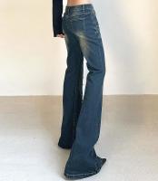 China Small Order Clothing Manufacturers Women'S Casual Jeans Low Waist Wide Leg Opening With Rivet for sale
