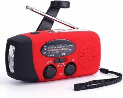 China Emergency Radio with Hand-crank, 2000 MAh/7400 MWh, AM/FM/NOAA Solar-powered Emergency Radio, with 3 LED Flashlights, SOS Alarm for sale