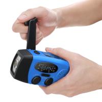 China Multifunctional 2000mAh Power Bank Radio Portable AM FM NOAA Radio with Type-C Charging for sale