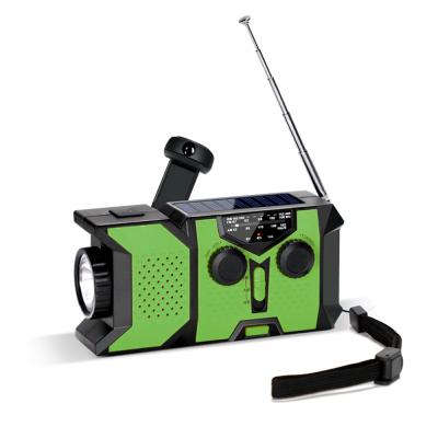 China Mini All-in-One Emergency Hand-Crank & Solar Power Radio with 2000mAh Rechargeable Battery & LED Flashlight for Winter Storms for sale