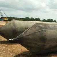 China Natural Rubber Airbag For Shipyard Ship Launching With Hinge Marine Supplies For Boat for sale