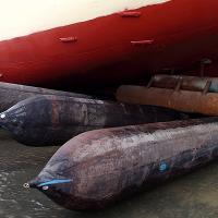 China Inflatable Rubber Balloon Ship Launching Marine Airbags For Dock Vessel for sale