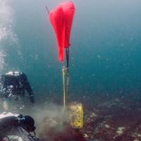 China Reinforced Fabric Underwater Lift Bag with Fast Inflation and Superior Buoyancy for Marine Salvage for sale
