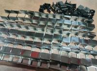 China Glass Door Corner Code Shower Screen Stopper Surface Smooth Erosion Resistant for sale