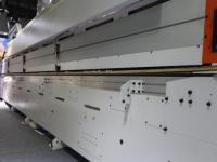 China 0.6Mpa Edge Bander For High End Cabinet Door HQ533JA4A4 With Belt Feeding for sale