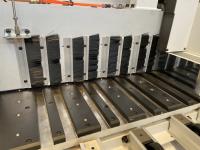 China Woodworking CNC Panel Saw Wood Panel Cutting High Speed Pressure Beam 15kw for sale