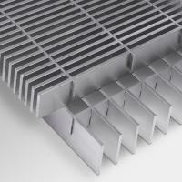 China Aluminum Metal Swaged Serrated Grating 1-2.5 inch Bearing Bars with 4-2 inch Cross Bar Spacing for sale