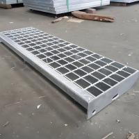 China Aluminum Safety Platform Walkway Galvanized Steel Metal Grating 5-8mm Cross Bars with Custom Coating for sale