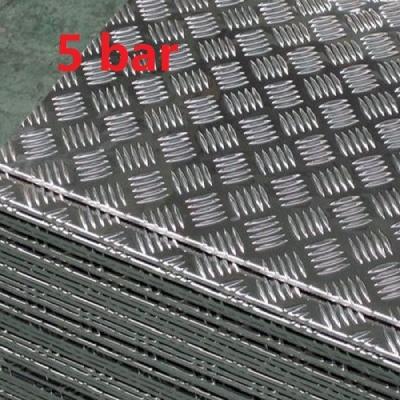 China Bright Finish Diamond Aluminum Plate Coil 3003 Alloy with 0.6-1.2mm Bar Height and 0.2-300mm Thickness Range for sale