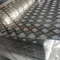 China 3003 5052 Grade Five Bar Aluminum Alloy Tread Plate for Dog Box Fabrication 1.2-7.0mm for sale