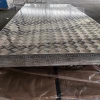 China 3003 5052 Grade Five Bar Aluminum Alloy Tread Plate for Dog Box Fabrication 1.2-7.0mm for sale
