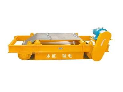 China RCYD Series Self-Unloading Permanent Magnetic Separator 500-1800mm Belt Width 60-80mT for sale