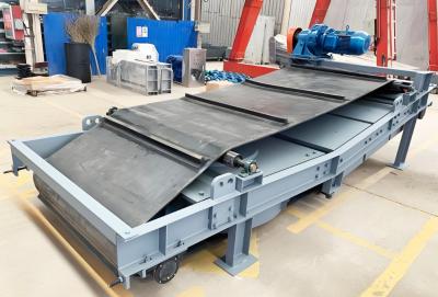 China RCDD Series Air-Cooled Self-Unloading Electromagnetic Iron Remover 2000mm Bandwidth 550mm Suspension Height for sale