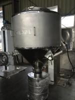 China Pharmaceutical Mass Mixing Machine Automatic Lifting Bin Blender for sale