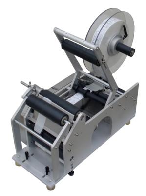 China Easy Operation Semi Automatic Labeling Machine Precision For Round Bottle for sale