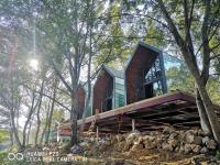 China China Patented Loft Mirror Resort Hotel Prefabricated Luxury Homes for sale
