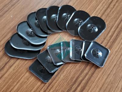 China Square Self Locking Washer Solar Panel Bird Mesh Clips Matching J Nails for sale