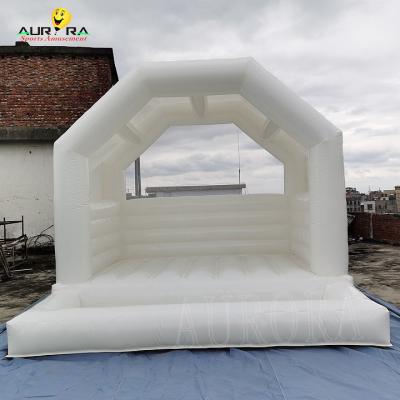 China 4x4m White Inflatable Wedding Bouncer Castle With Ball Pit For Kids for sale